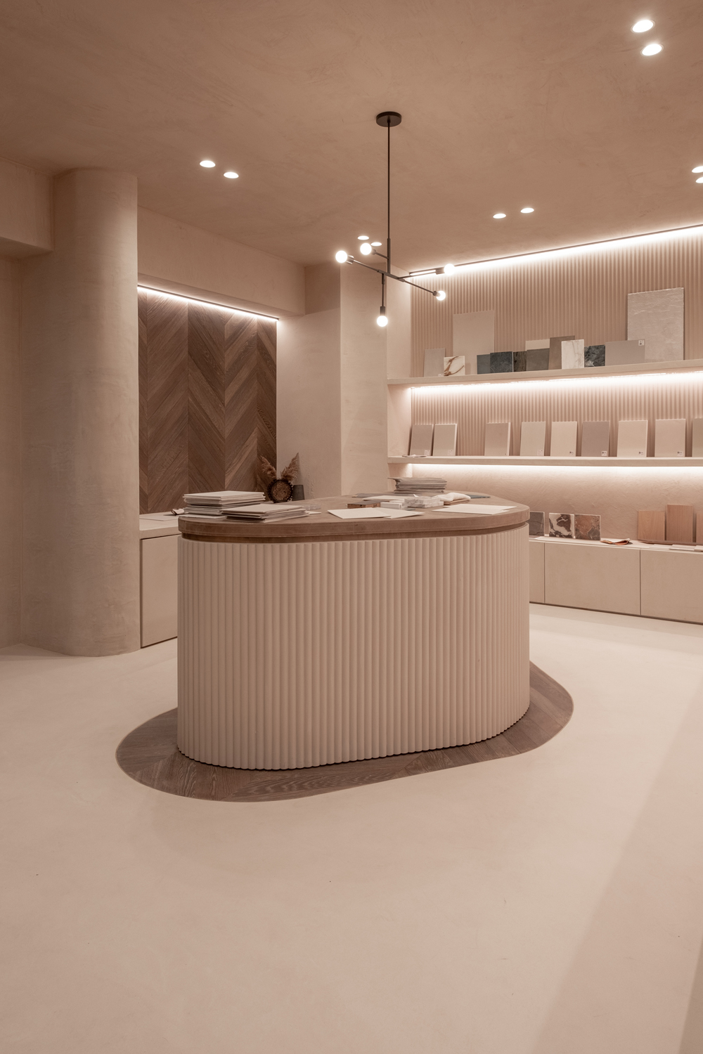 Texture Painting Showroom - Fußböden und Wandfliesen - Ideal Work